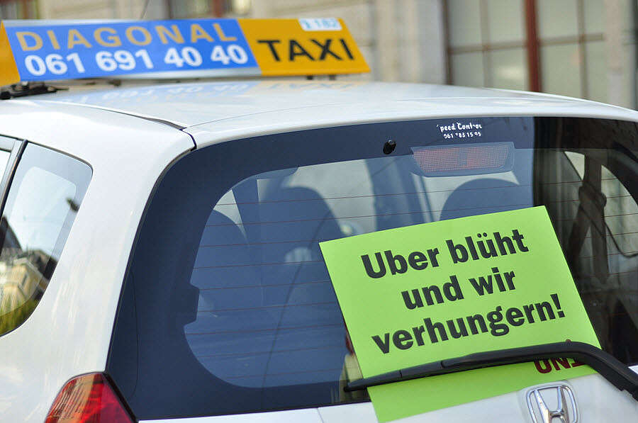 Stopp Uber: Grosse Taxi-Demo